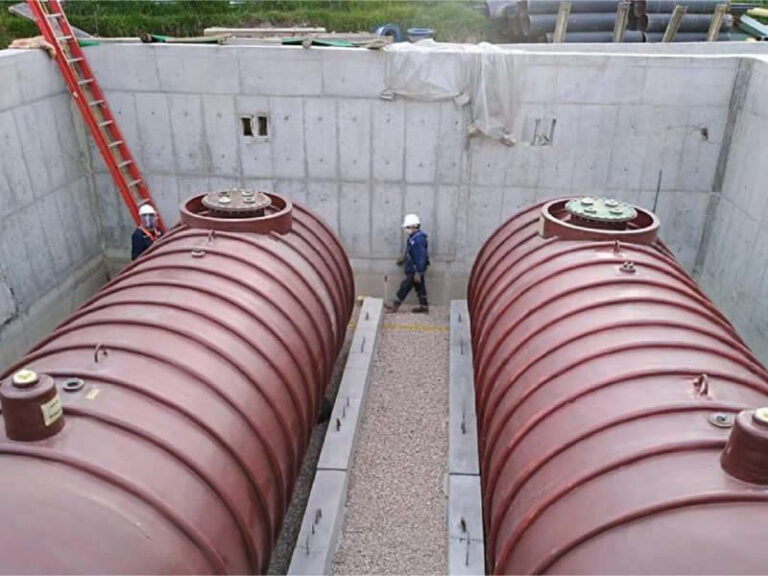 TANQUES SUPERFICIALES DWT PARA COMBUSTIBLES | Fibratech | Fibra de ...